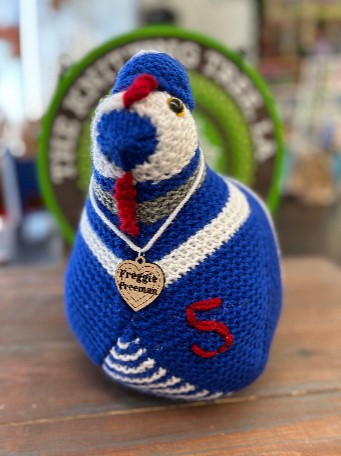 Crochet - Emotional Support Chicken® Kit – The Knitting Tree, L.A.